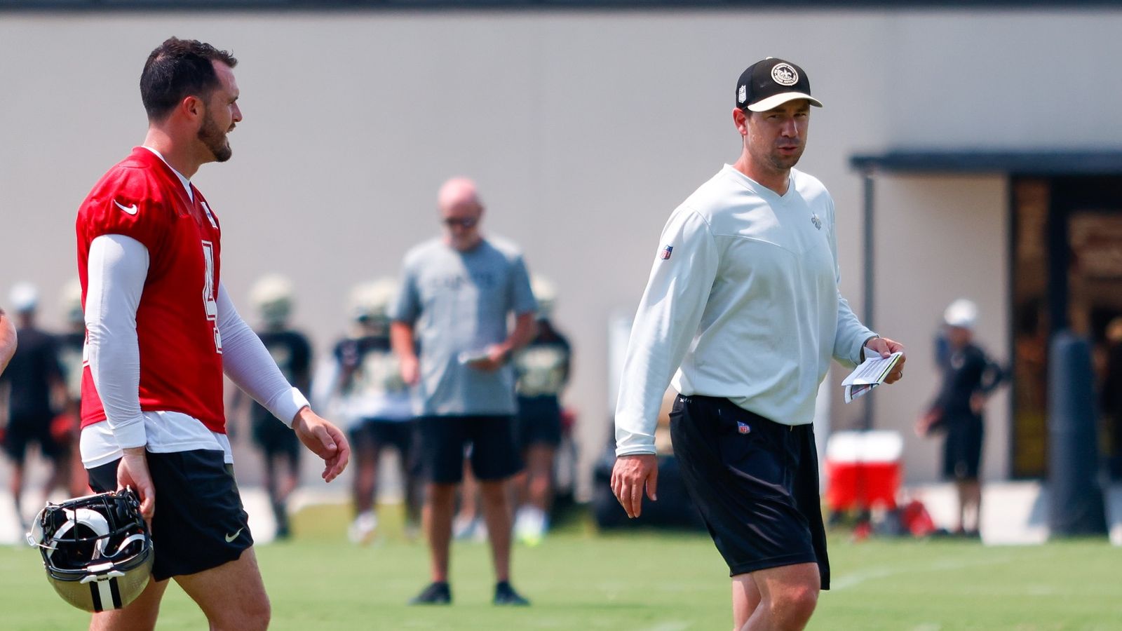Derek Carr pushing himself to start faster in new Saints offense